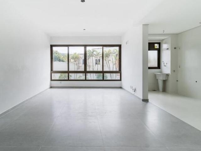 Apartamento à venda em Ipanema 92 m², 3 dormitórios 1 suíte, 2 vagas e infraestrutura completa!