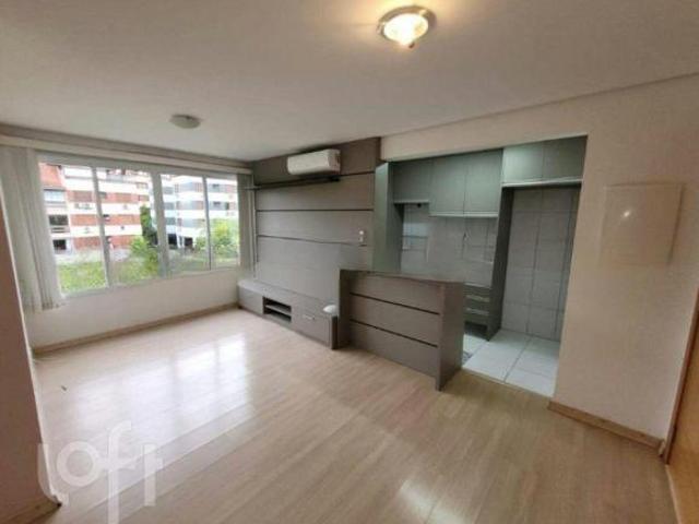 Apartamento à venda em Ipanema com 52 m², 2 quartos, 1 vaga