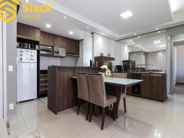 Apartamento a venda em Jundiaí com finíssimo acabamento com 72 m² com vista livre contendo 3 dormitó