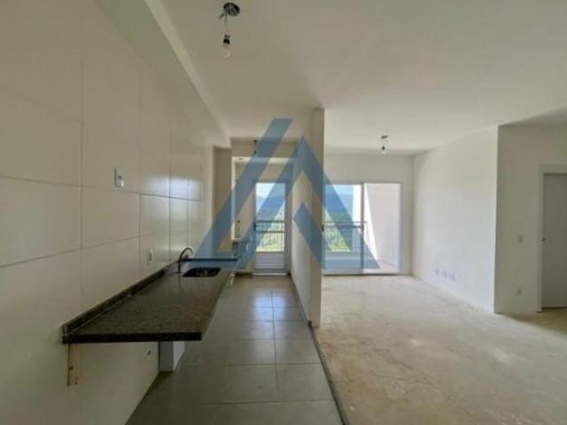 Apartamento à Venda em Jundiaí SP: 3 Quartos, 1 Suite, 2 Salas, 3 Banheiros, 2 Vagas Condomínio La