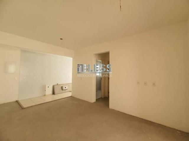 Apartamento à venda em Jundiaí SP: 2 quartos, 1 suíte, 1 vaga de garagem no Parque Residencial Nove