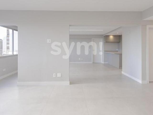 Apartamento à venda em Juvevê