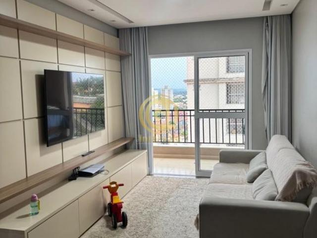Apartamento à venda em Jacareí SP no Parque Santo Antônio: 3 quartos, 1 suíte, 2 banheiros, 2 vagas
