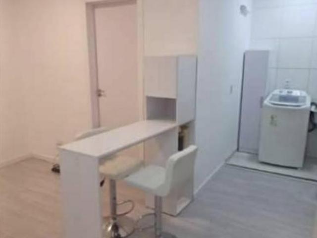 Apartamento à venda em Jaguaré com 35 m², 2 quartos, 1 vaga