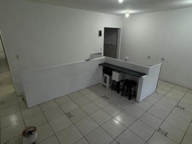 Apartamento à venda em Jardim Teles de Menezes com 220 m², 4 quartos, 2 vagas