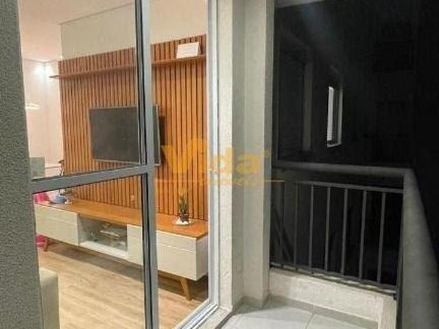 Apartamento á venda em Jardim Tupanci Barueri, SP 02 quartos