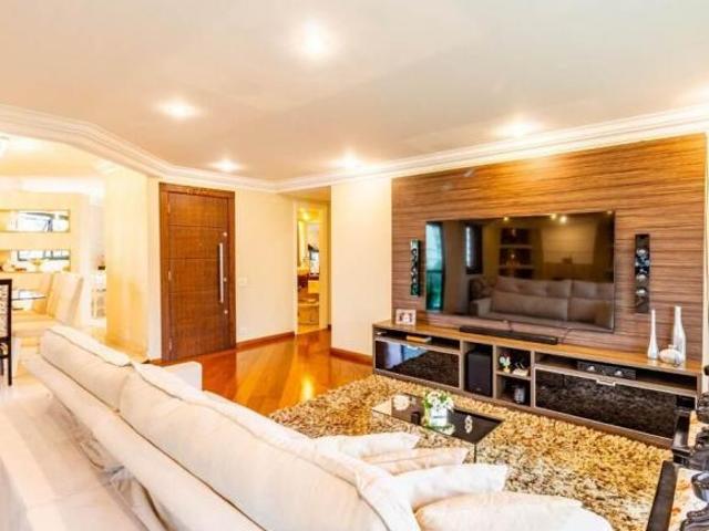 Apartamento à venda em Jardim Vila Mariana com 198 m², 4 quartos, 3 vagas