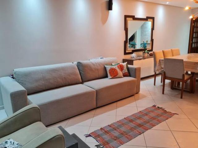 Apartamento à venda em Jardim Vila Galvao com 192 m², 3 quartos, 4 vagas