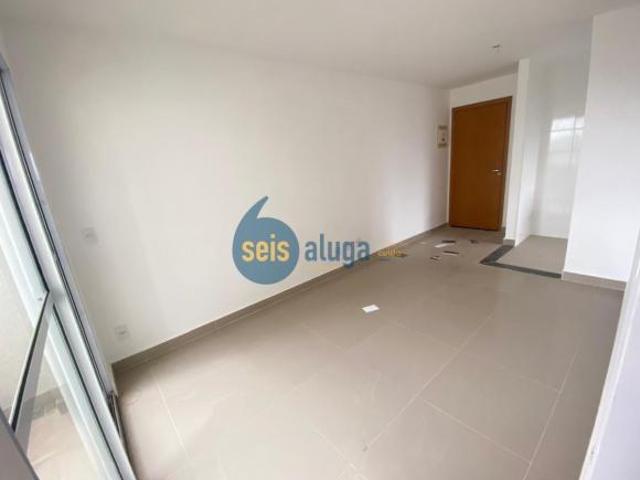 Apartamento à Venda em Jardim Alphacenter, 2 Dormitórios