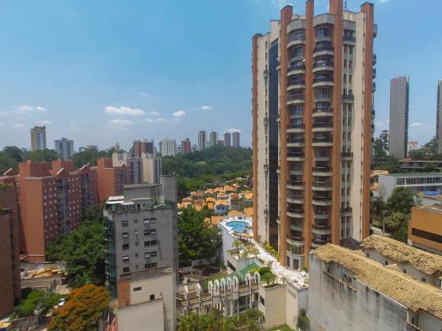 Apartamento à venda em Jardim Ampliacao com 119 m², 3 quartos, 3 vagas