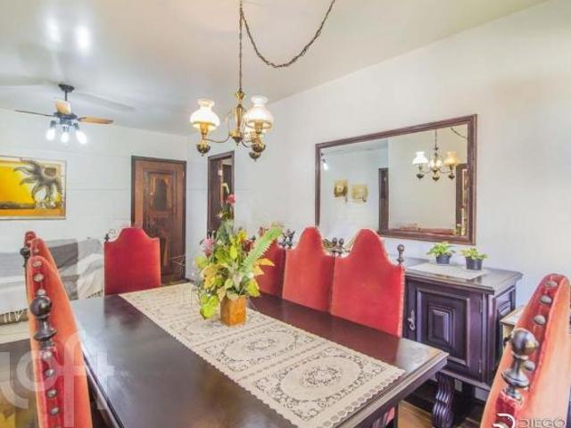 Apartamento à venda em Jardim Botânico com 154 m², 3 quartos, 1 vaga