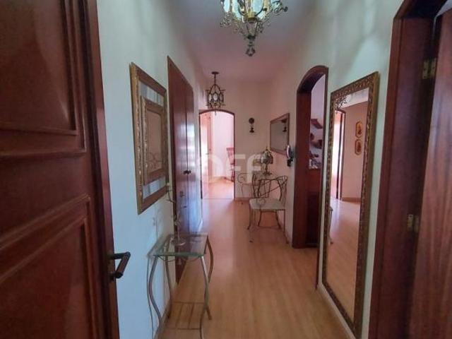 apartamento à venda em Jardim Chapadão