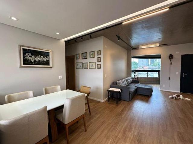 Apartamento à venda em Jardim com 100 m², 2 quartos, 2 vagas