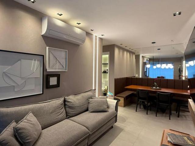 Apartamento à venda em Jardim das Acacias com 70 m², 2 quartos, 1 vaga