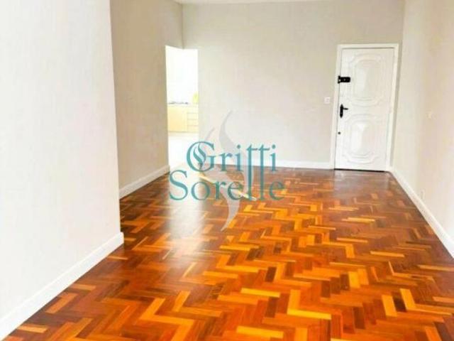 Apartamento à Venda em Jardim das Acácias São Paulo/SP