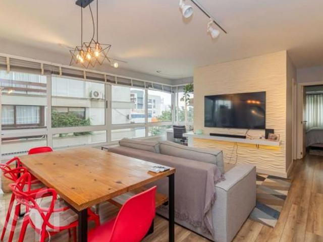 Apartamento à venda em Jardim do Salso com 71 m², 2 quartos, 1 suíte, 1 vaga