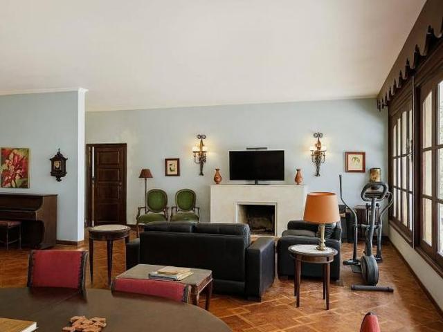 Apartamento à venda em Jardim Guedala com 450 m², 6 quartos, 6 vagas
