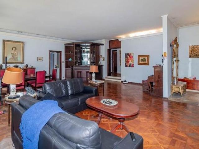 Apartamento à venda em Jardim Guedala com 450 m², 6 quartos, 6 vagas