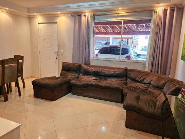 Apartamento à venda em Jardim Isis com 67 m², 3 quartos, 3 vagas