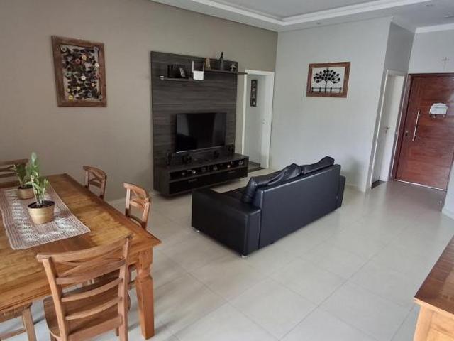 Apartamento à venda em Jardim Karolyne com 190 m², 3 quartos, 4 vagas