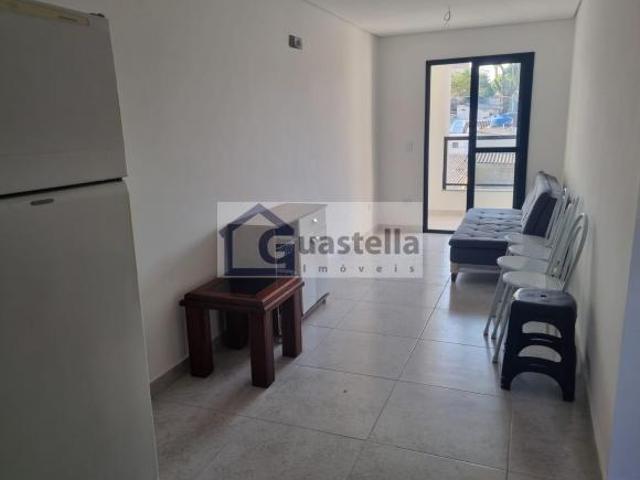Apartamento à venda em Jardim Lavínia, 53m², 2 dorms, R$440 mil