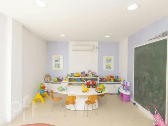 Apartamento à venda em Jardim Lindóia com 68 m², 2 quartos, 1 suíte, 1 vaga