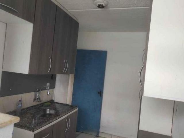 Apartamento à venda em Jardim Miragaia com 46 m², 2 quartos, 1 vaga