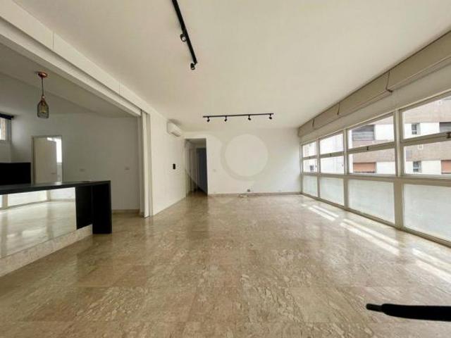 Apartamento à venda em Jardim Paulista