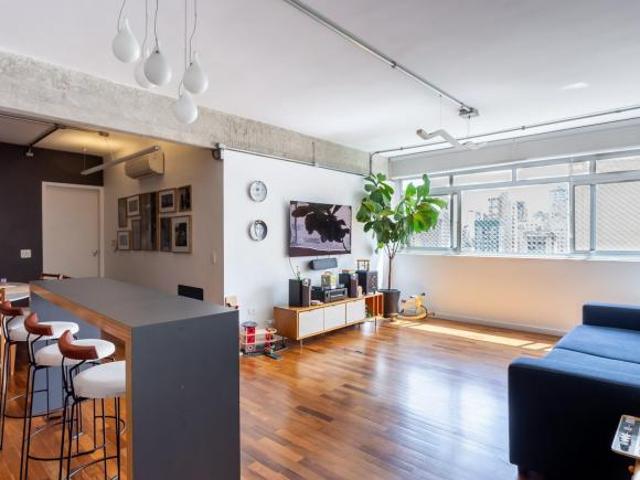 Apartamento à venda em Jardim Paulista com 138 m², 3 quartos, 2 vagas