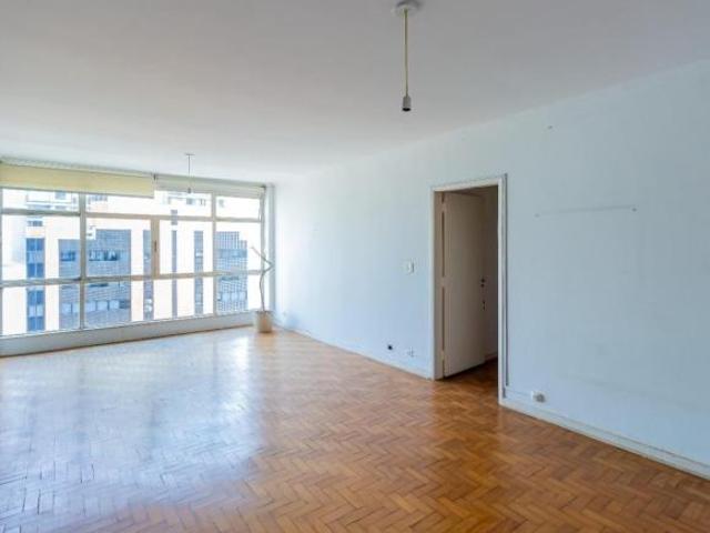 Apartamento à venda em Jardim Paulista com 140 m², 3 quartos, 1 vaga