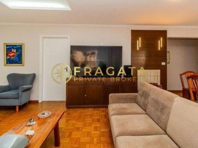 Jardim Paulista | 150m², Reformado, Vista Livre e 1 Apartamento por Andar