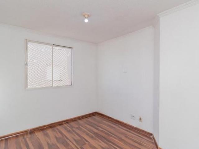 Apartamento à venda em Jardim Redil com 45 m², 2 quartos, 1 vaga