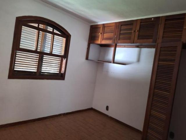 Apartamento à venda em Jardim Regis com 230 m², 3 quartos, 4 vagas