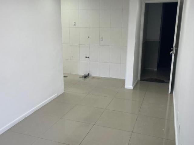 Apartamento à venda em Jardim Santa Teresinha com 52 m², 2 quartos, 1 vaga