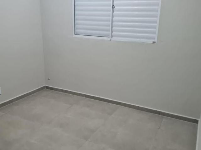 Apartamento à venda em Jardim Saira com 47 m², 2 quartos, 1 vaga