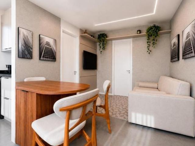 Apartamento à venda em Jardim Simus, Sorocaba SP: 1 quarto, 2 salas, 1 banheiro e 1 vaga na garagem