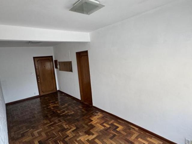 Apartamento à venda em Lapa com 71 m², 2 quartos, 0 vagas