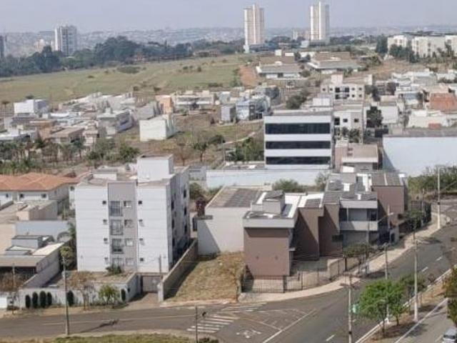 Apartamento à venda em Limeira SP, Jardim São Paulo: 2 quartos, 1 suíte, 2 salas, 2 banheiros, 1 vag