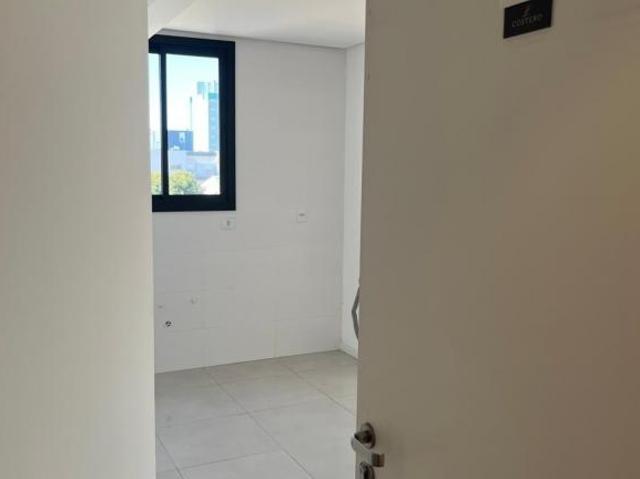 Apartamento à venda em Litoral