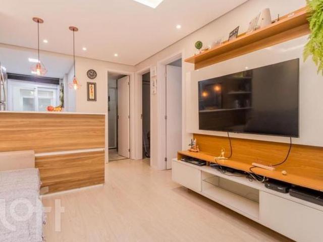 Apartamento à venda em Lomba do Pinheiro com 47 m², 2 quartos, 1 vaga