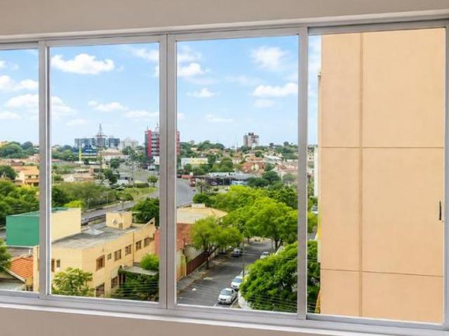Apartamento à venda em Londrina, Centro, com 3 quartos, com 75 m², Edificio Casario Do Porto