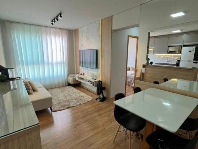 Apartamento à venda em Londrina, Centro, com 2 quartos, com 56.94 m²
