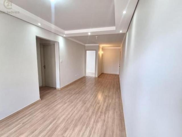 Apartamento à venda em Londrina, Centro, com 2 quartos, com 76 m², Regina Izabel
