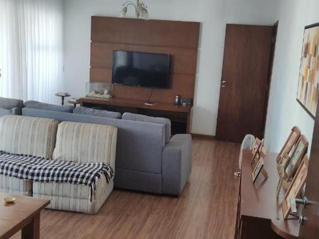 Apartamento à venda em Londrina, Centro, com 4 quartos, com 147.32 m², Edifício Diplomata