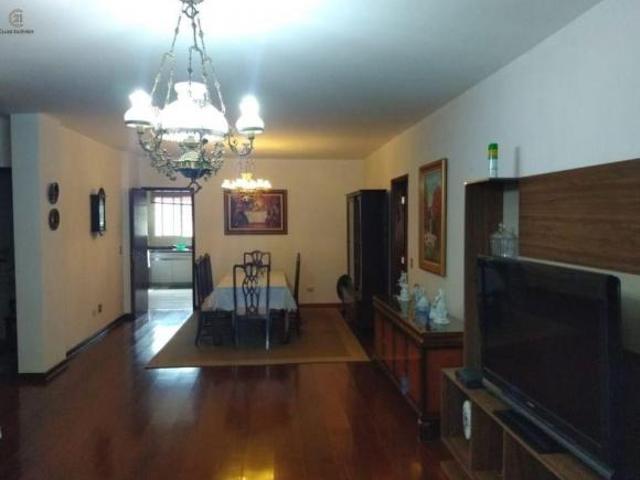 Apartamento à venda em Londrina, Centro, com 4 quartos, com 232 m², Edifício Presidente