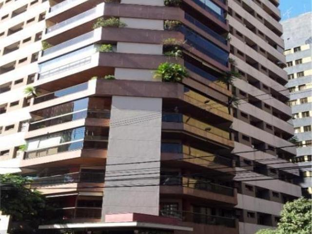 Apartamento à venda em Londrina, Centro, com 5 quartos, com 447 m², Edifício Villa Felice