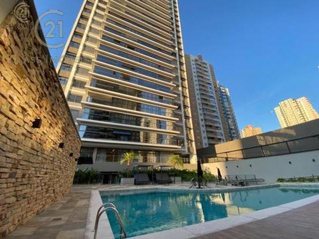 Apartamento à venda em Londrina, Gleba Fazenda Palhano, com 3 suítes, com 181 m², Lumini