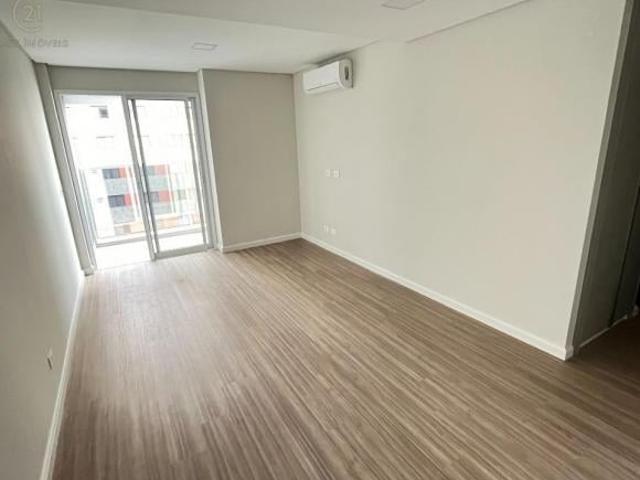 Apartamento à venda em Londrina, Judith, com 3 quartos, com 84 m², Lumiere