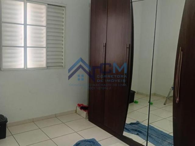 APARTAMENTO A VENDA EM LORENA