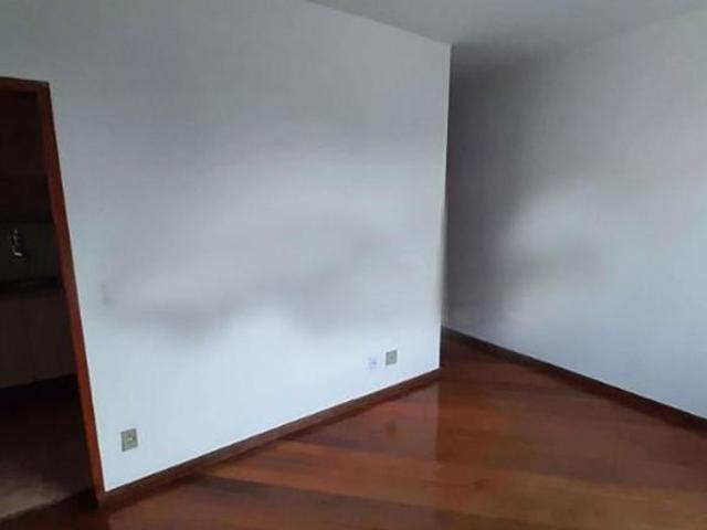 Apartamento à venda em Lourdes